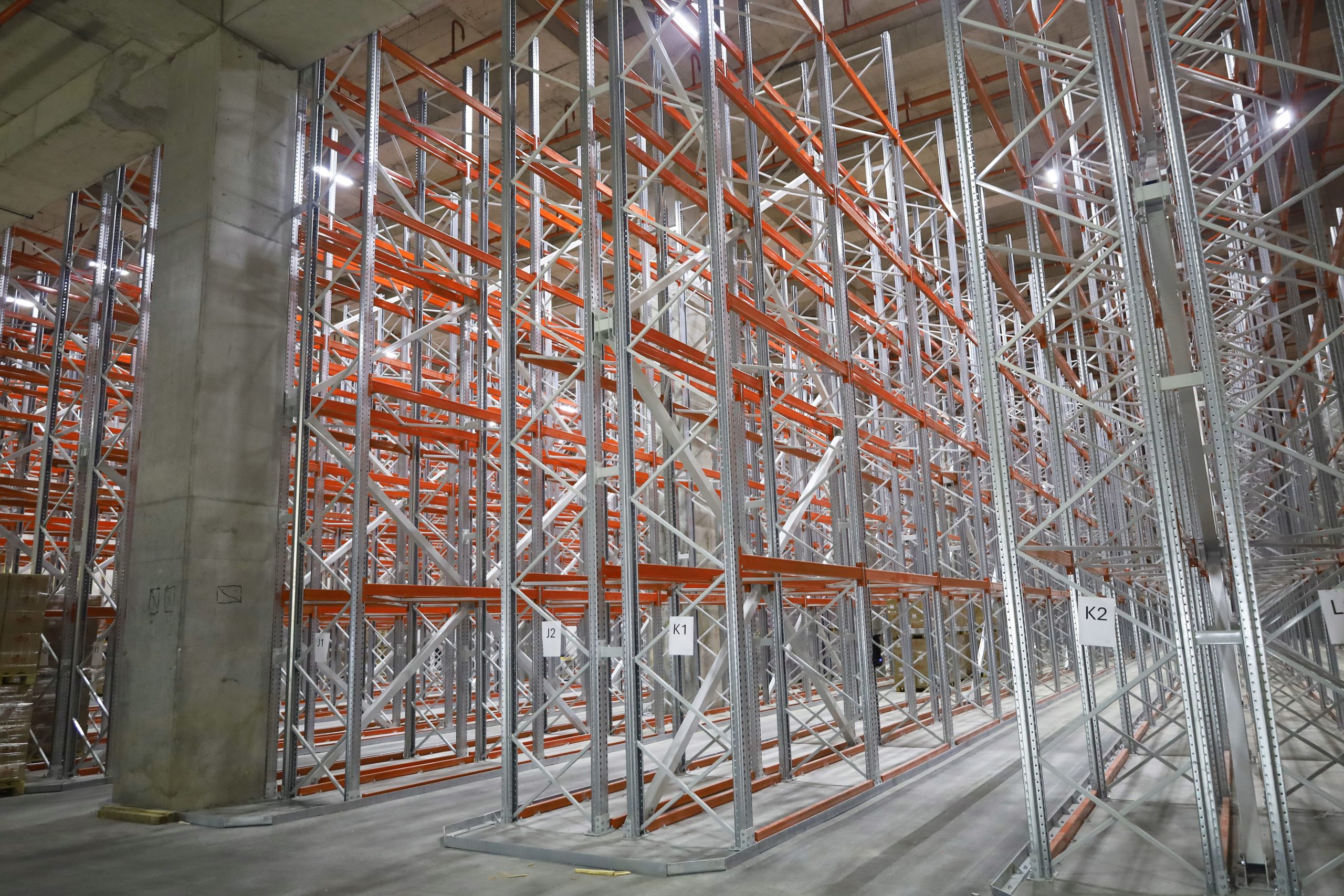 Dar Koridor Raf Sistemi | Peritus Racking