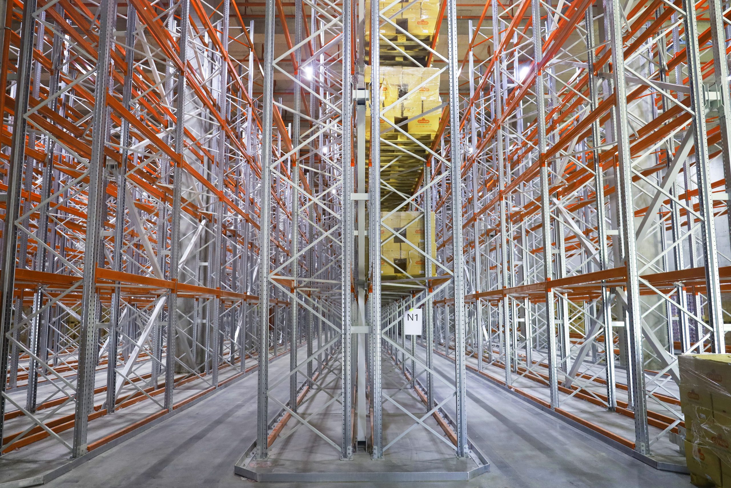 Dar Koridor Raf Sistemi | Peritus Racking